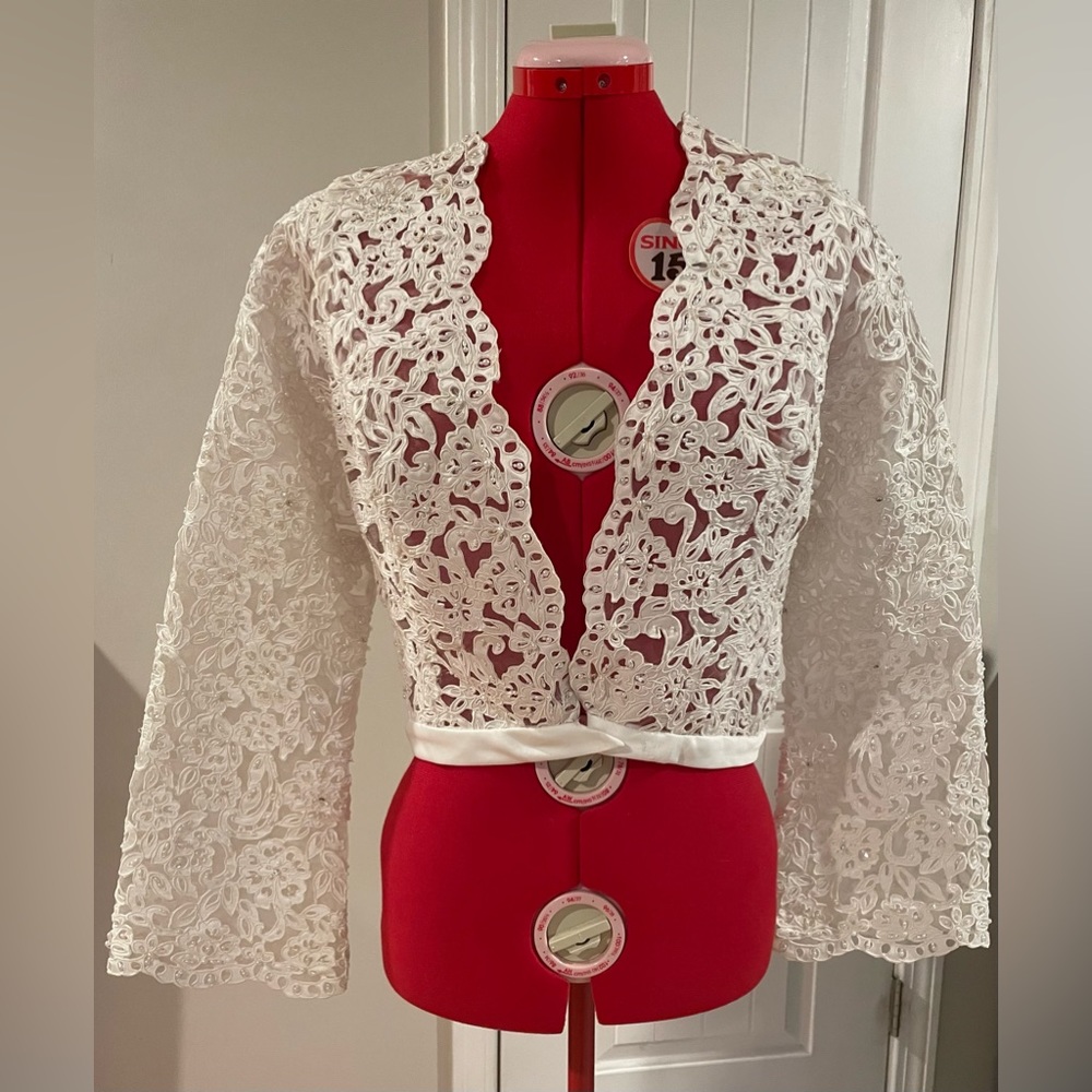 Vtg White Lace Bridal Sheer Mesh Beaded Structured Ja… - Gem